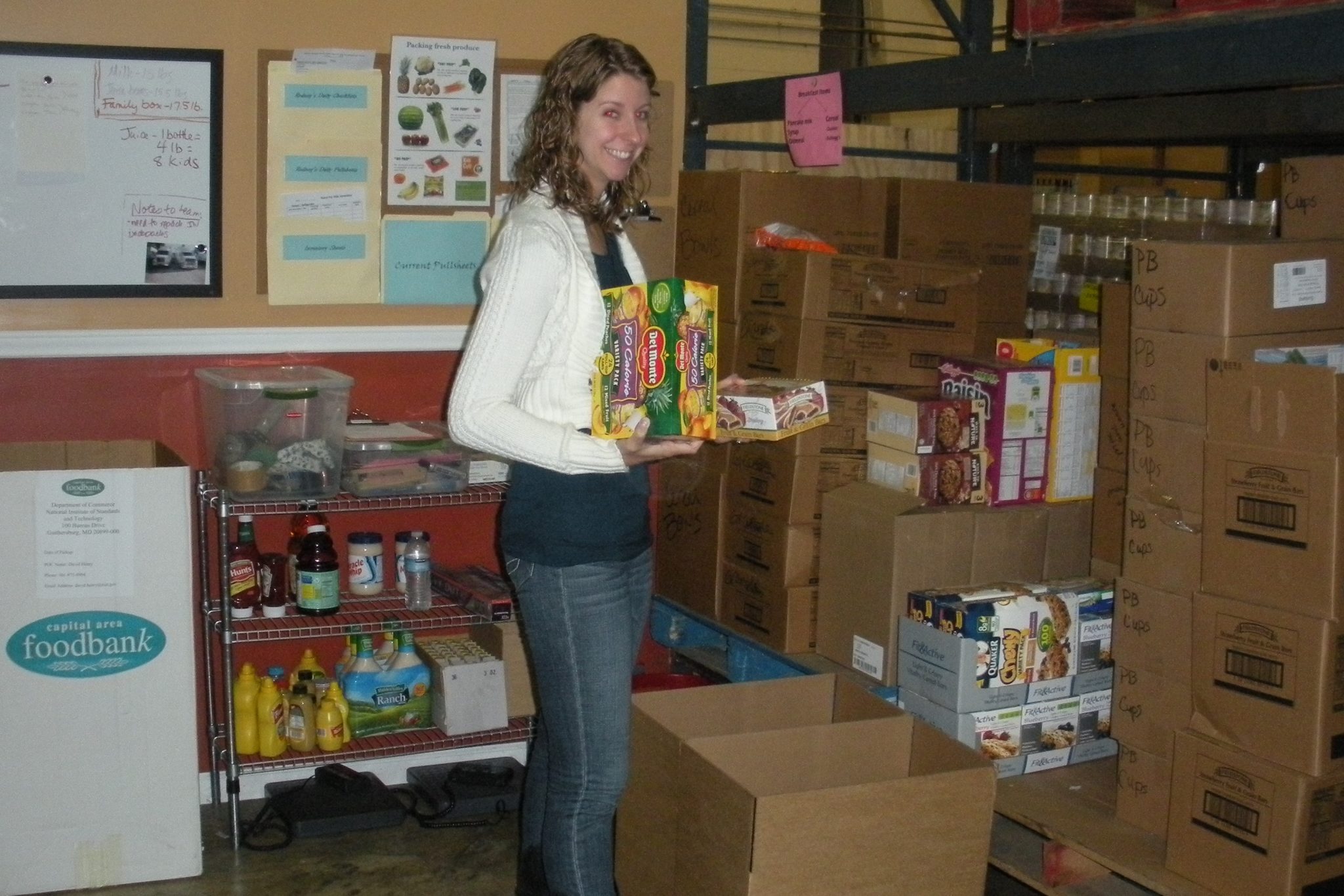 Packing Food for Virginia Youth - Capital Area Food Bank