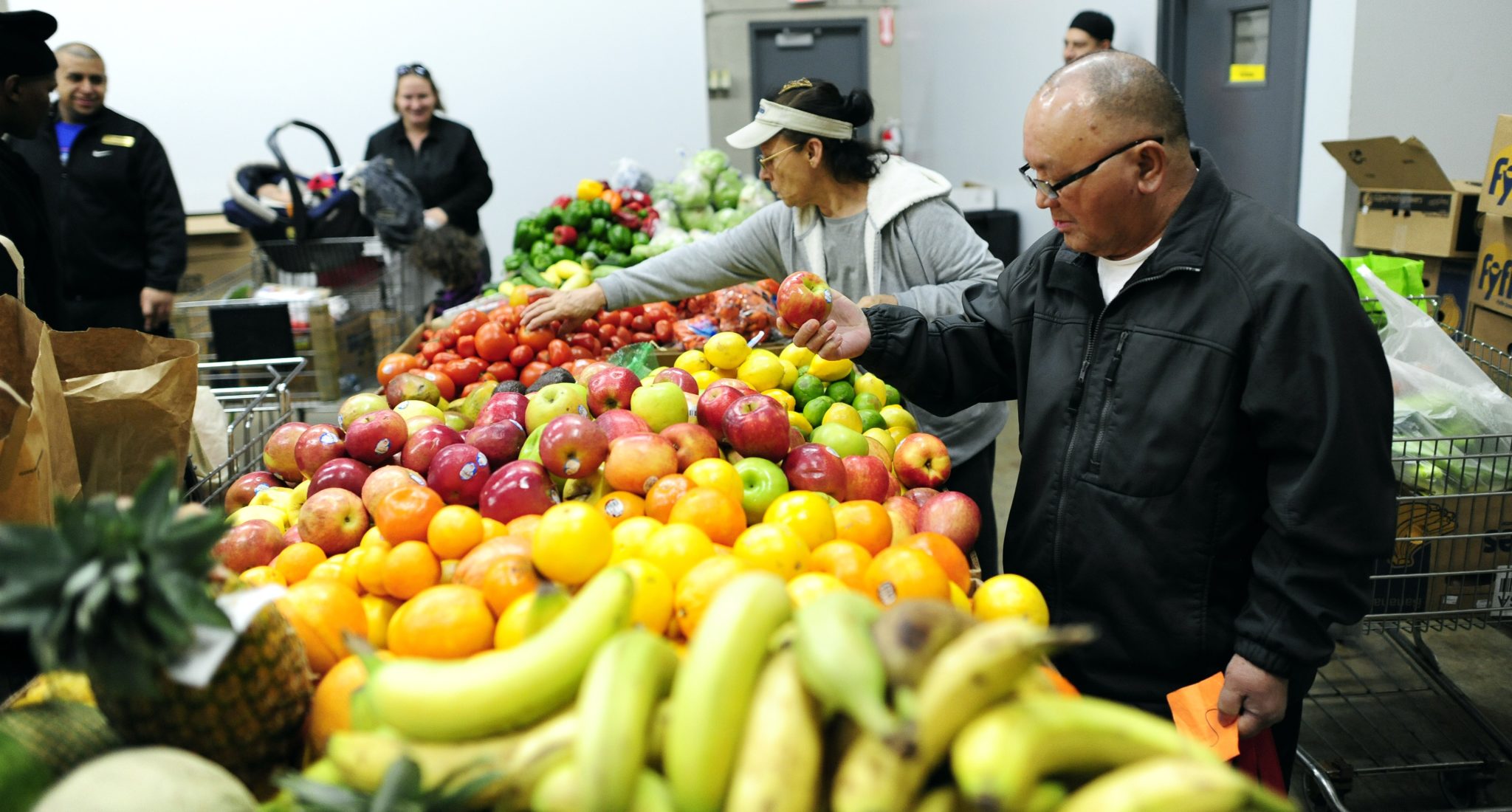 5 Quick Nutrition Tips for Living a Healthy Lifestyle on a Budget ...